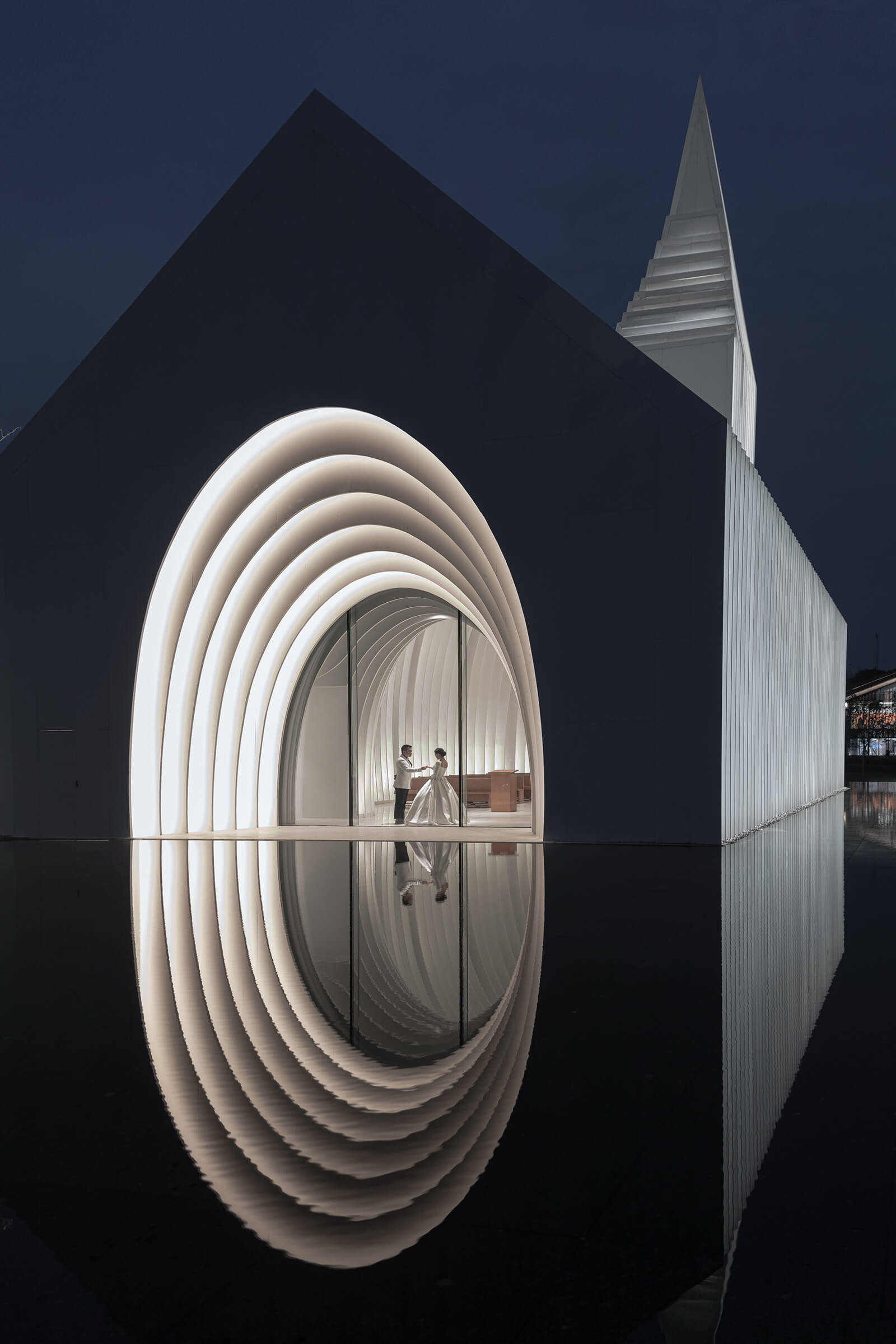 Chamber Church – LIGHTING MAGAZINE