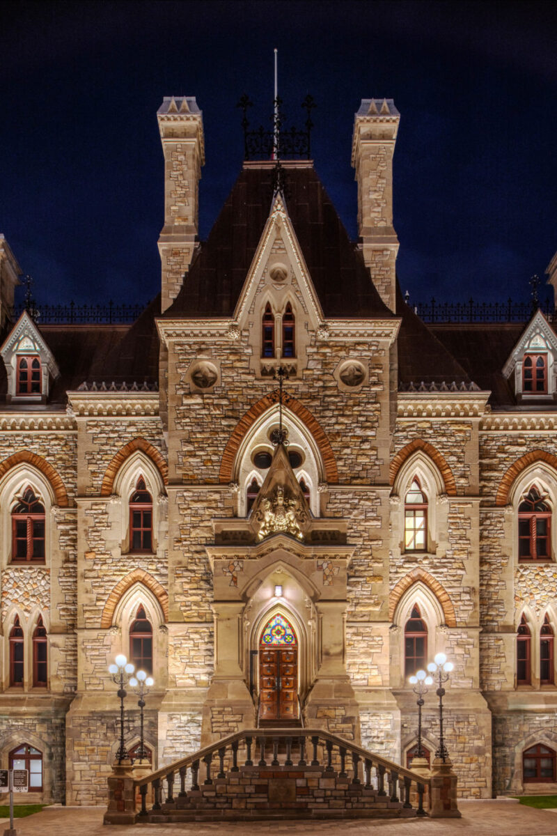 West Block – LIGHTING MAGAZINE