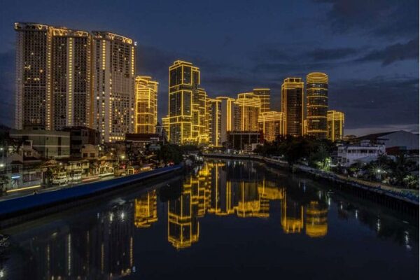 Rockwell Bridge – LIGHTING MAGAZINE